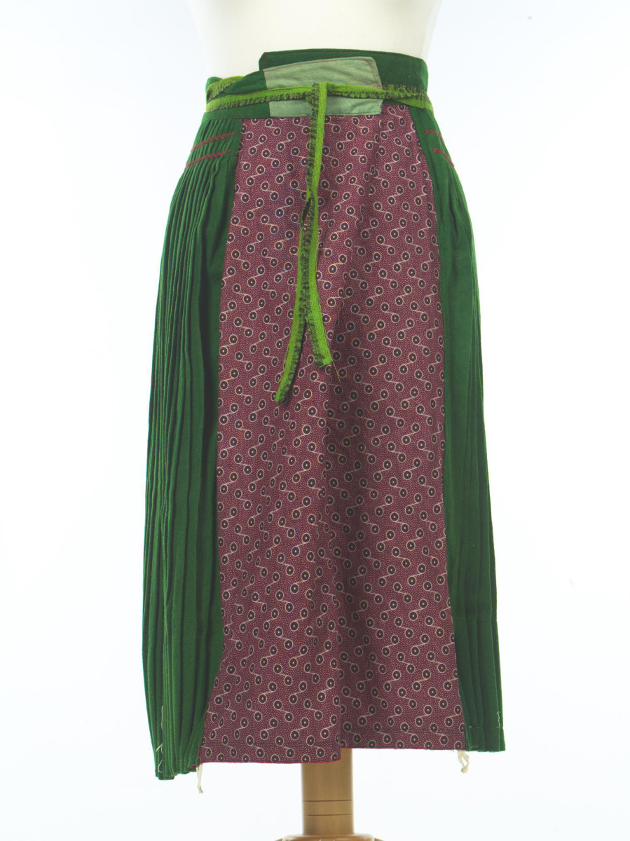 Sukňa súkenná - ÚĽUV